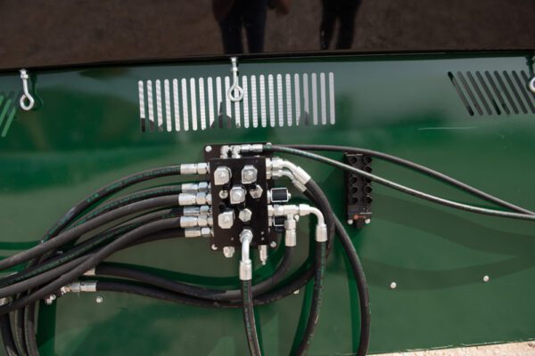 User-Friendly Forage Boxes | Art’s Way 2100 Series